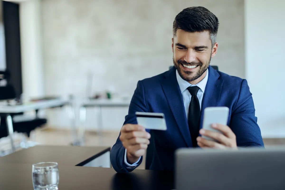 Top 7 Credit Card Rewards Programs of 2025 | Xoxoday