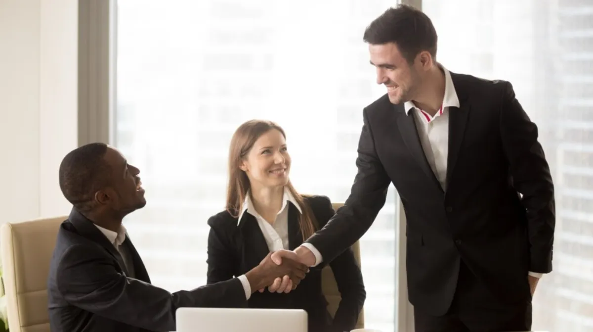 Building Trust in the Workplace: 8 Key Strategies